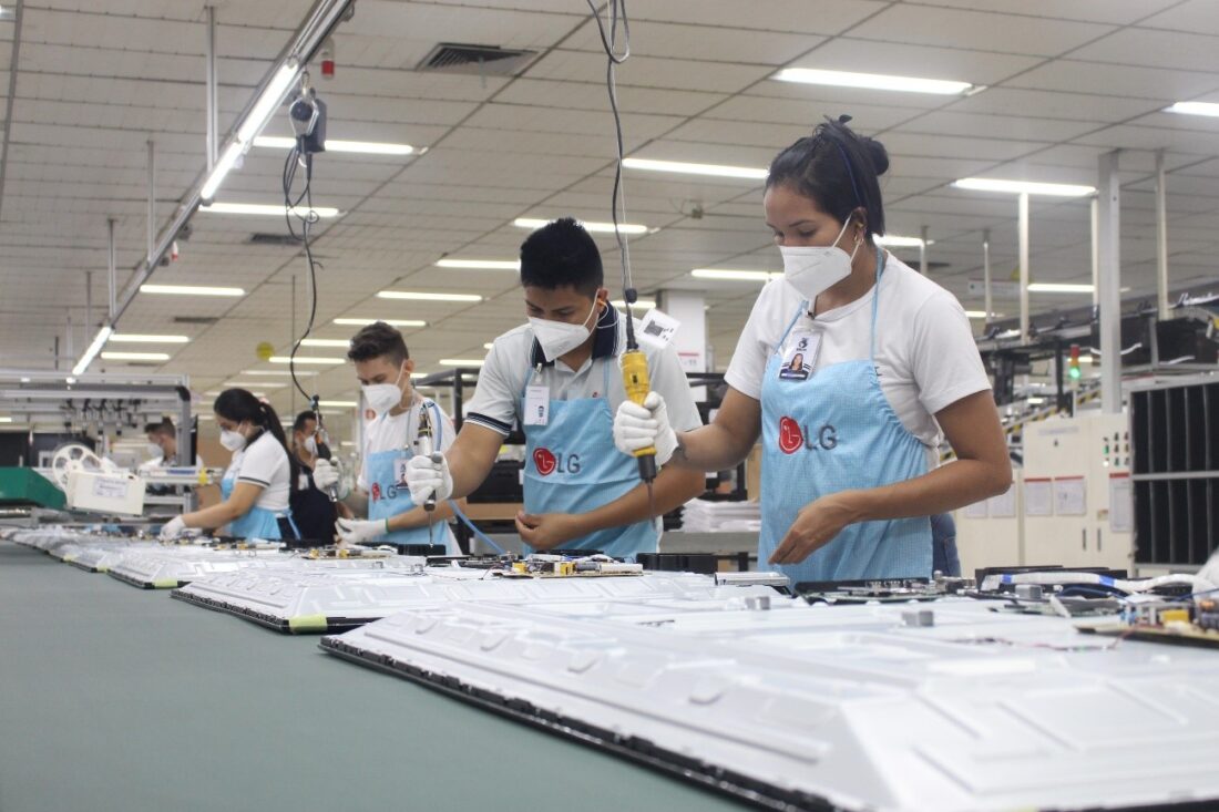 Expanding Production to Create More Opportunities in Brazil | LG NEWSROOM