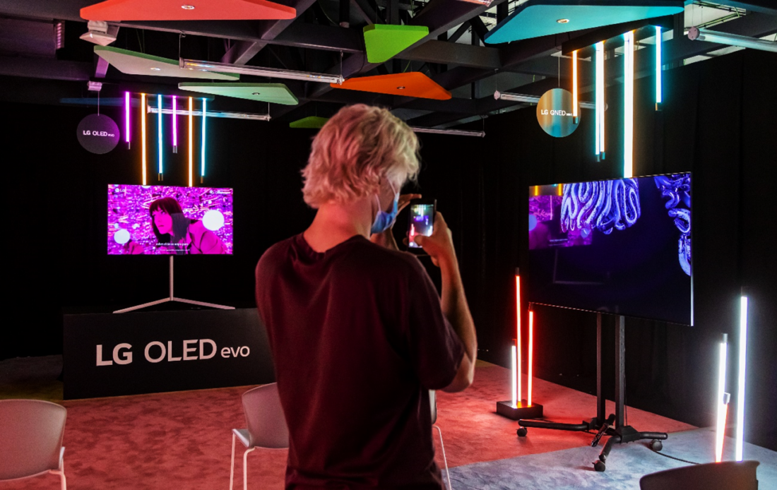 Perfect Screens for Contemporary Art | LG NEWSROOM