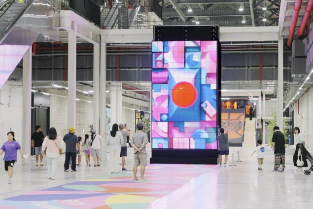 Dynamic Display in Motion: How Kinetic LED Signage Transforms Public ...